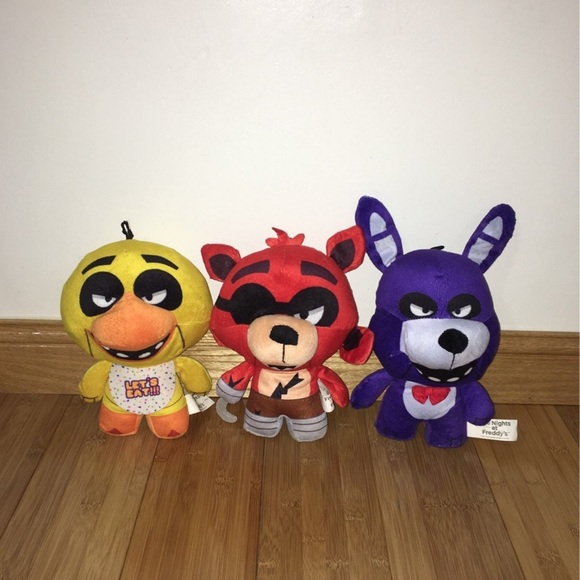 Funko | Toys | Five Nights At Freddys Angry Chica Foxy Bonnie Plush Lot ...